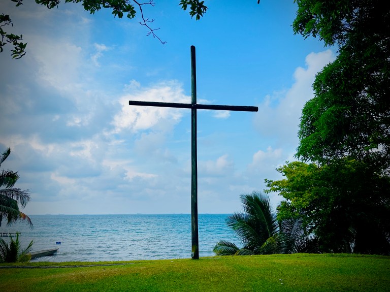 Why You Need to Go on a Mission Trip | Crossmap Blogs